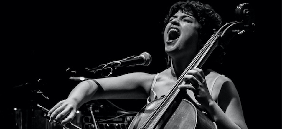 LIVE > ANA CARLA MAZA A CANNES - SON DU MONDE